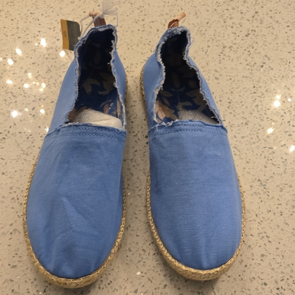 Vionic | Shoes | Vionic Beach Laguna Blue Espadrille Size 9 New | Poshmark